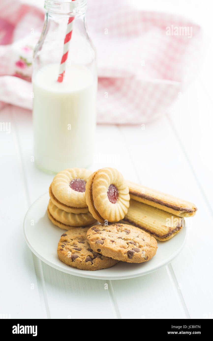 Various sweet biscuits on plate Stock Photo - Alamy