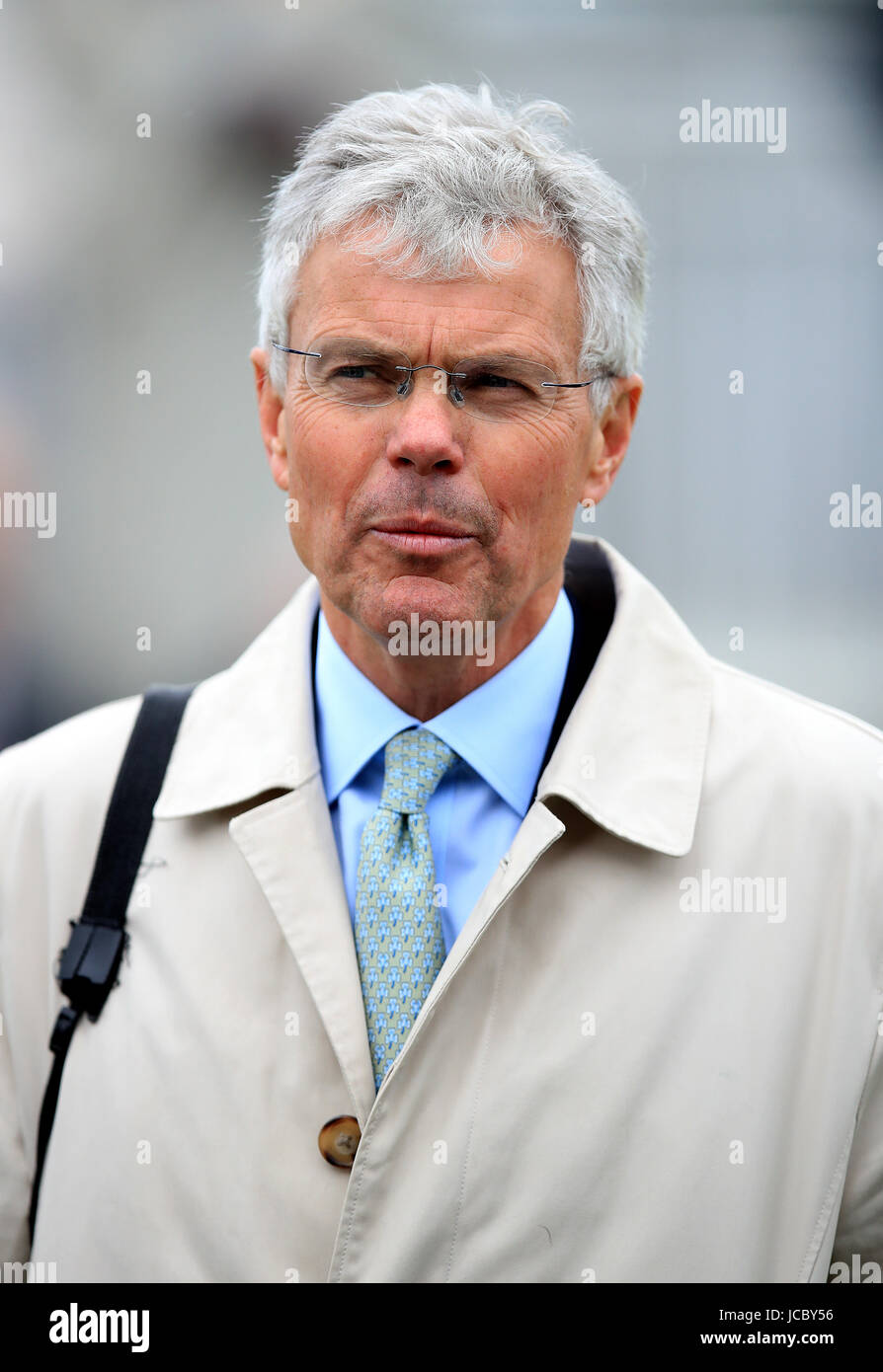 Hugh Morrison, trainer Stock Photo - Alamy