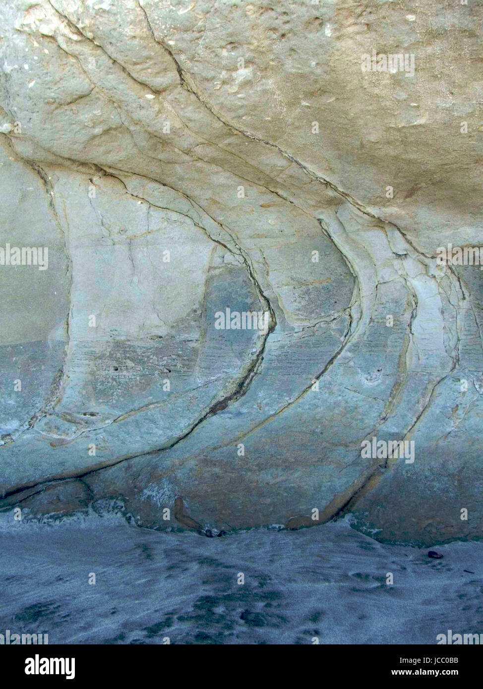 Natural Color Shift on Rocks at Shoreline Northern California Coast ...