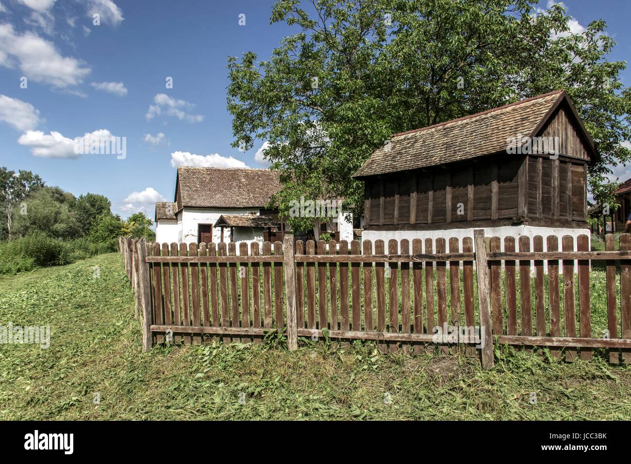 Barnyard house hi-res stock photography and images - Alamy