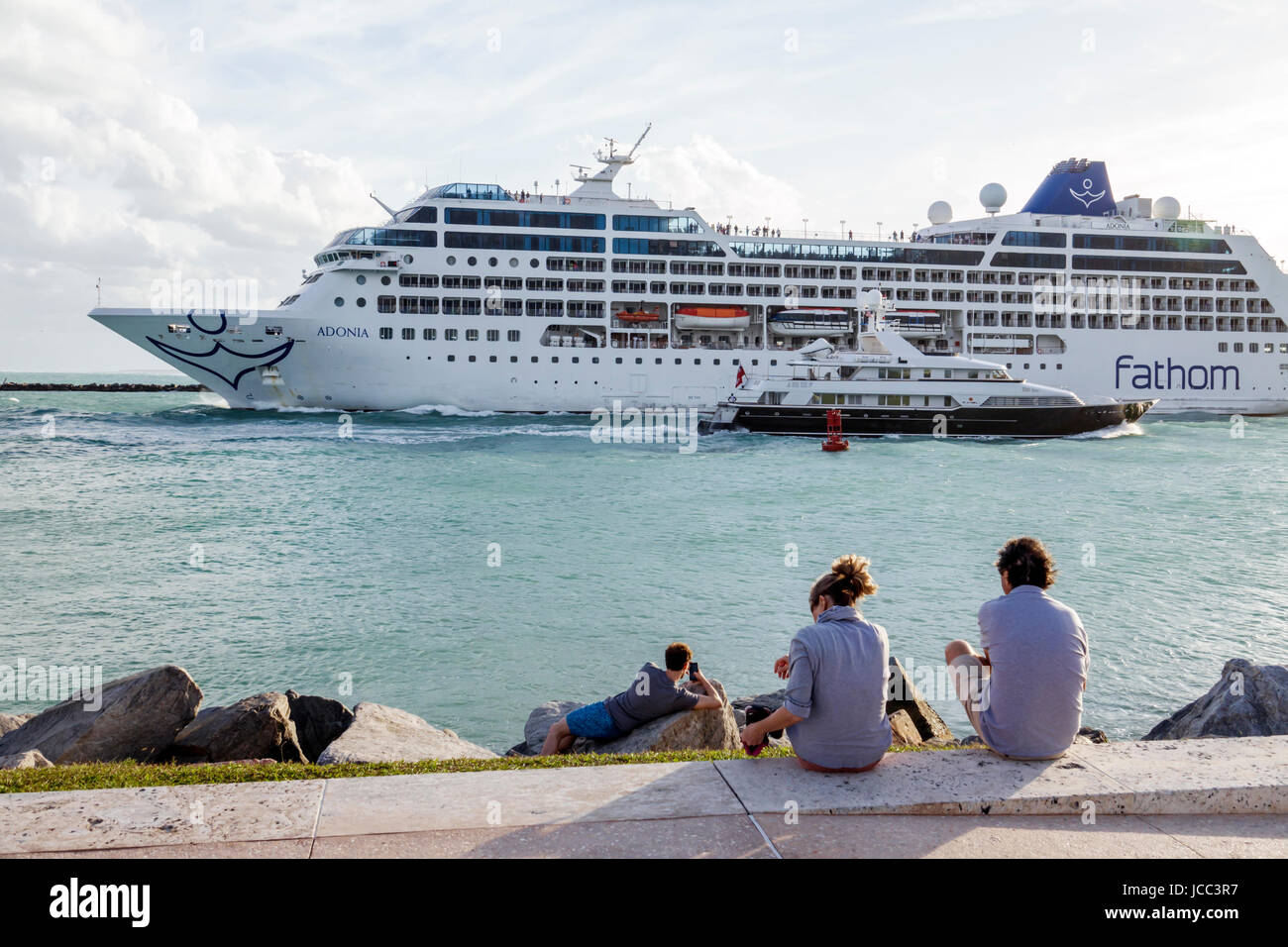 Miami Beach Florida,Government Cut,channel,marine traffic,cruise ship ...