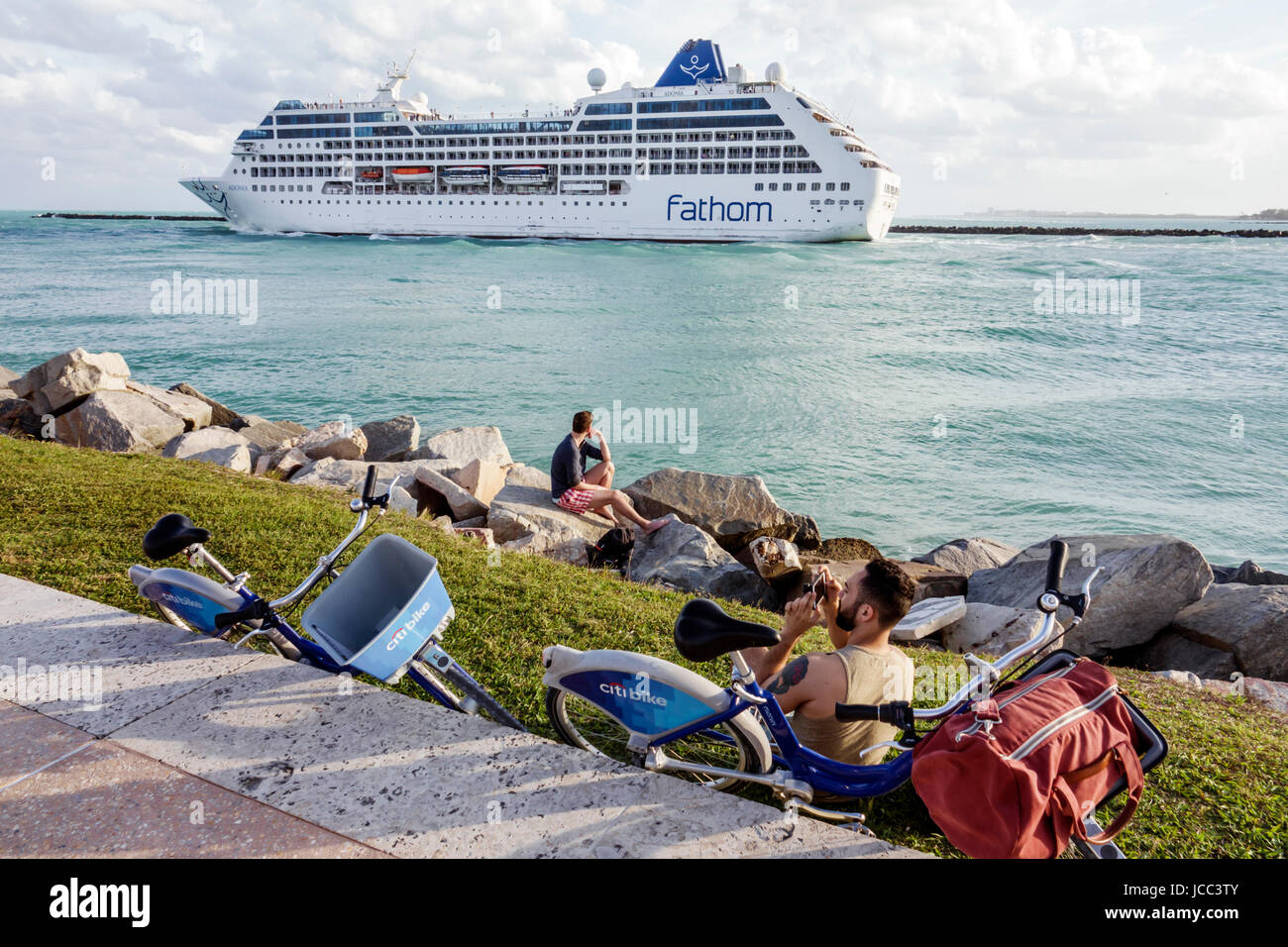Miami Beach Florida,Government Cut,channel,marine traffic,cruise ship ...