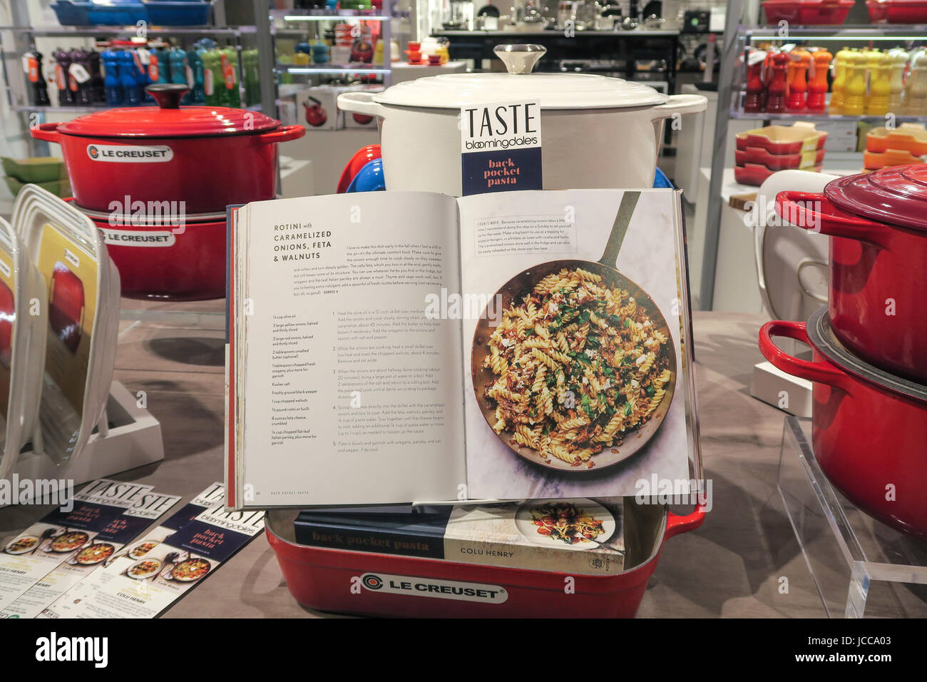 Housewares Floor in Bloomingdale's Department Store in New York City ...