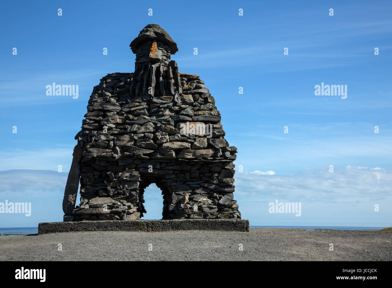 Half troll hi-res stock photography and images - Alamy
