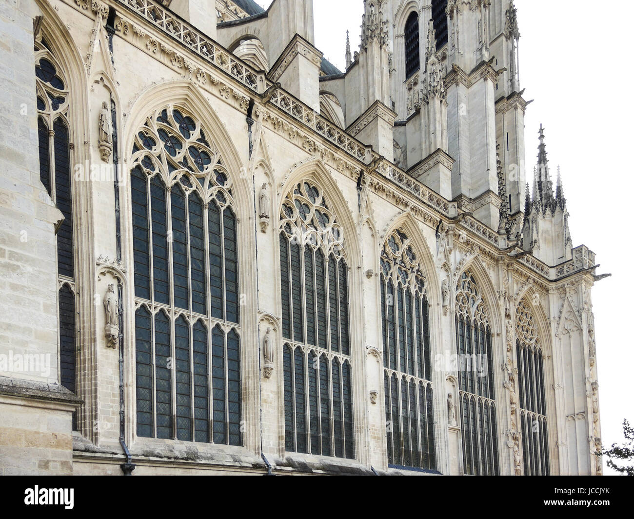 View town amiens cathedral amiens hi-res stock photography and images ...
