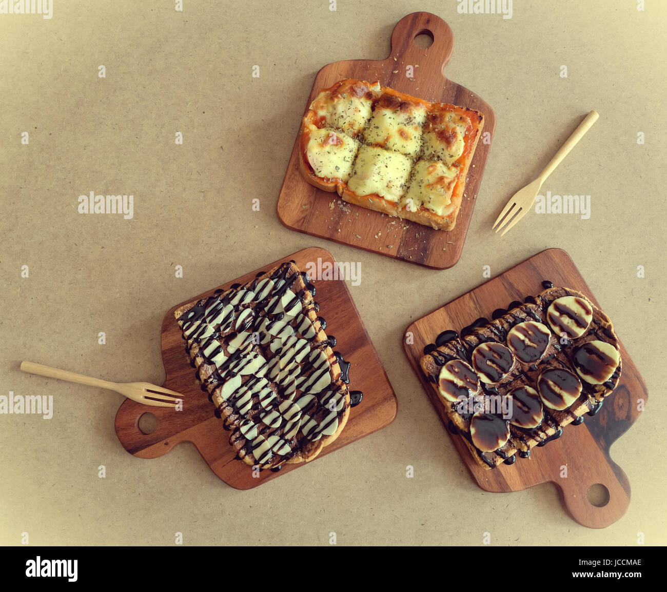 breakfast toast, Pizza toasted bread, bananas chocolate toasted bread ...