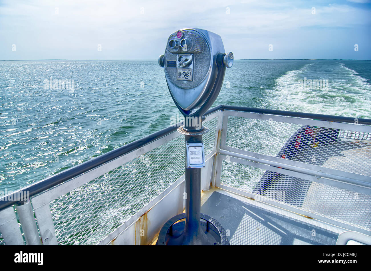 Edge of boat deck and water and horizon hi-res stock photography and ...