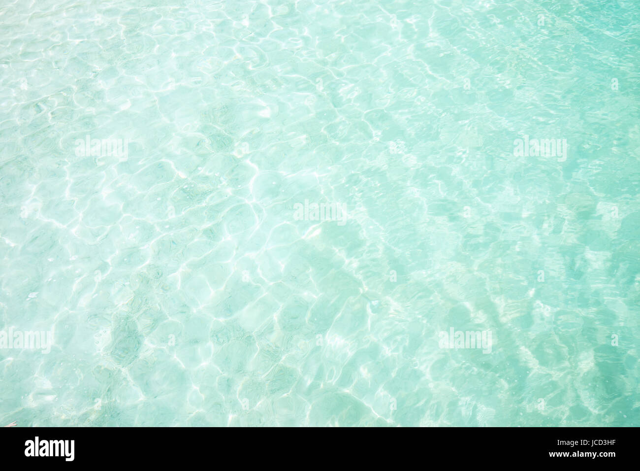 Beautiful sea texture crystal emerald hi-res stock photography and ...