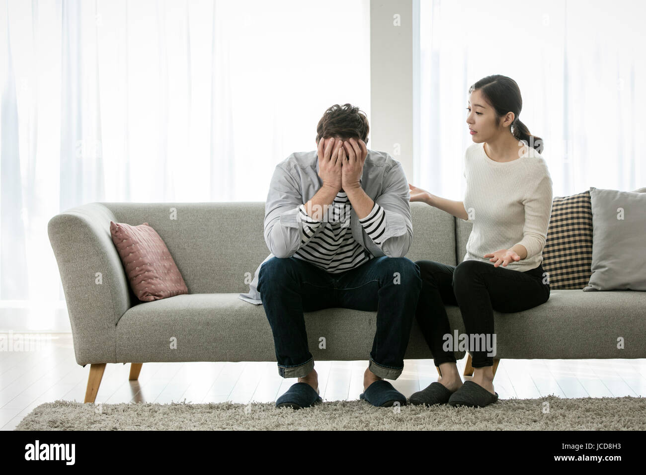 Quarreling hi-res stock photography and images - Alamy