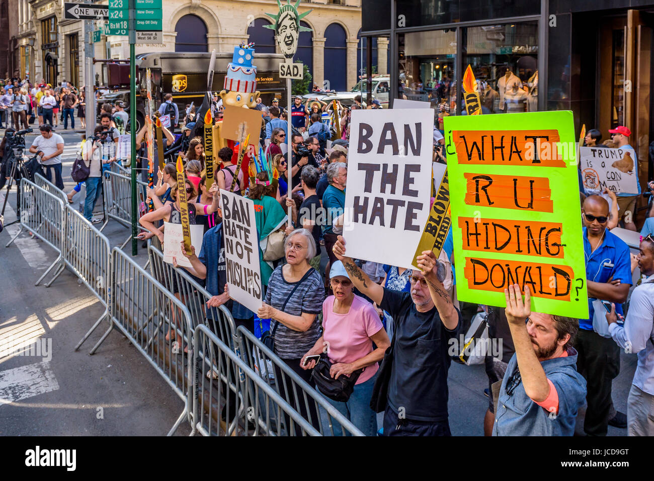 Mango mussolini hi-res stock photography and images - Alamy