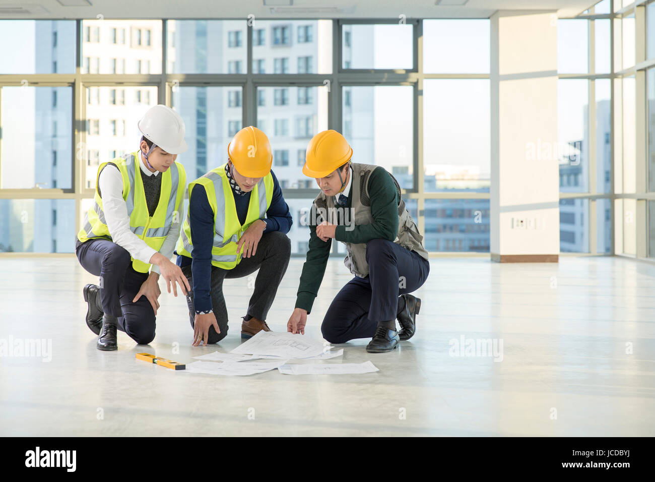 Three architects hi-res stock photography and images - Alamy