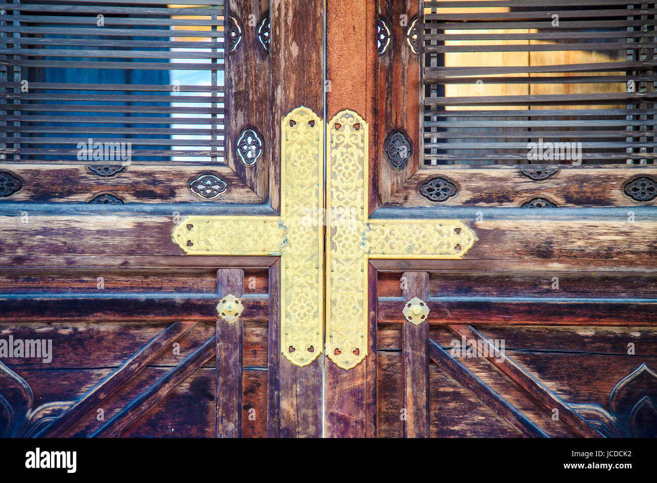 Sliding paper door hi-res stock photography and images - Alamy