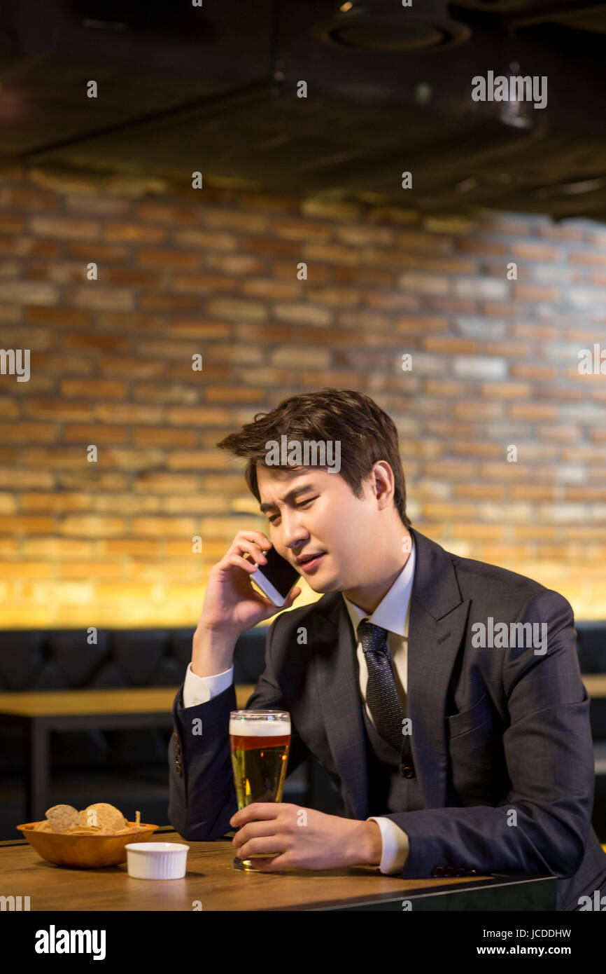 Frowning face hi-res stock photography and images - Alamy