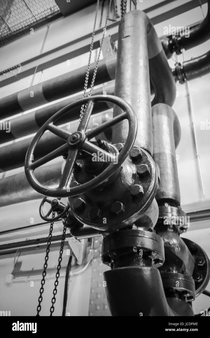Industrial steam piping Black and White Stock Photos & Images - Alamy