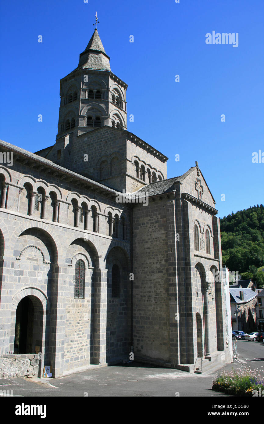 Notre-Dame basilica in Orcival (France Stock Photo - Alamy