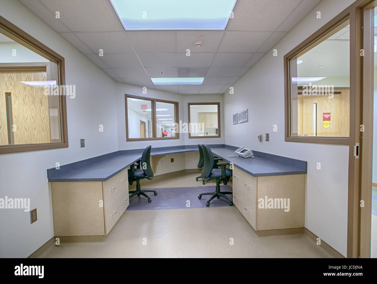 empty and clean new x-ray mri control room Stock Photo - Alamy