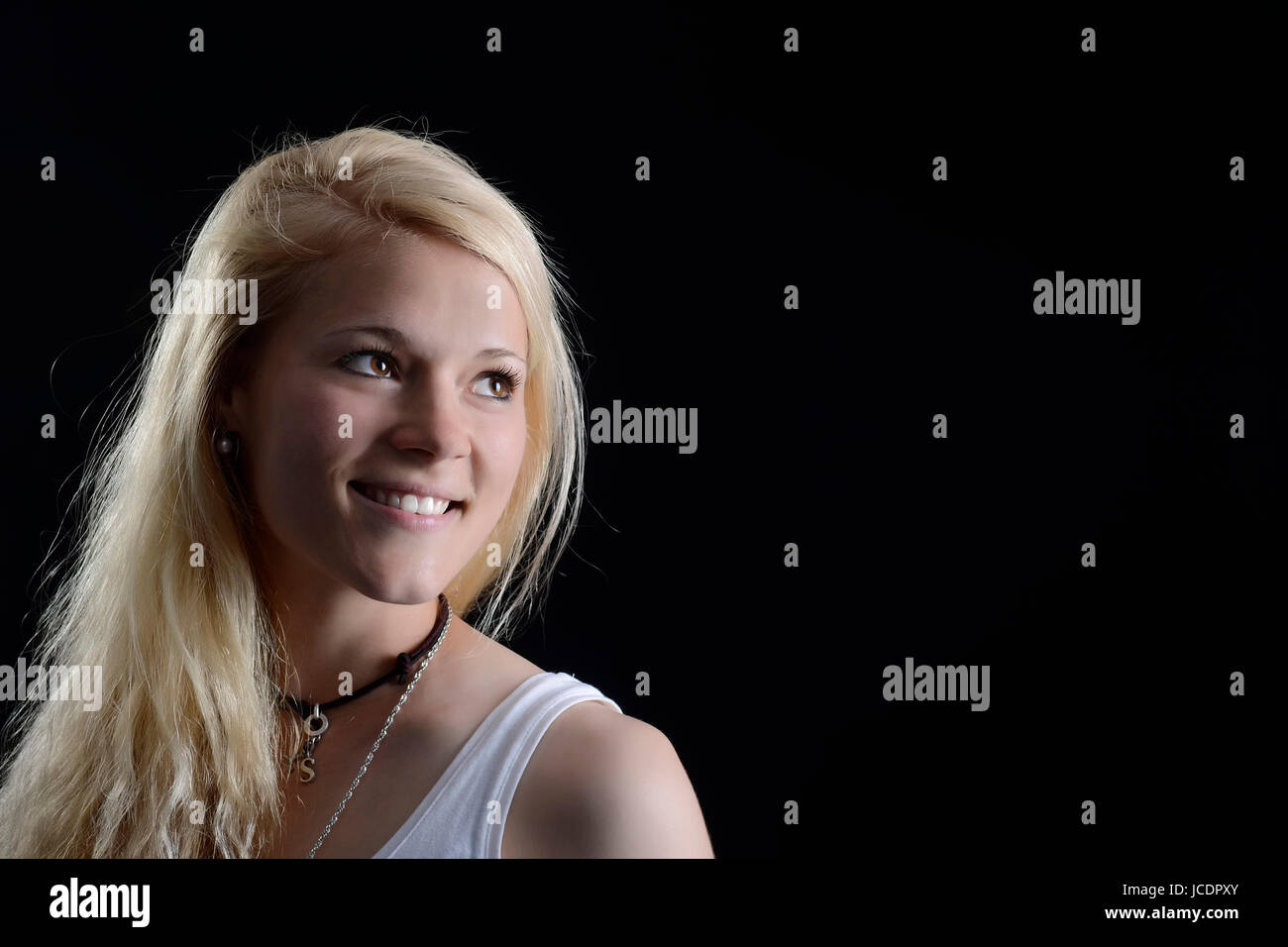 Blondine hi-res stock photography and images - Alamy