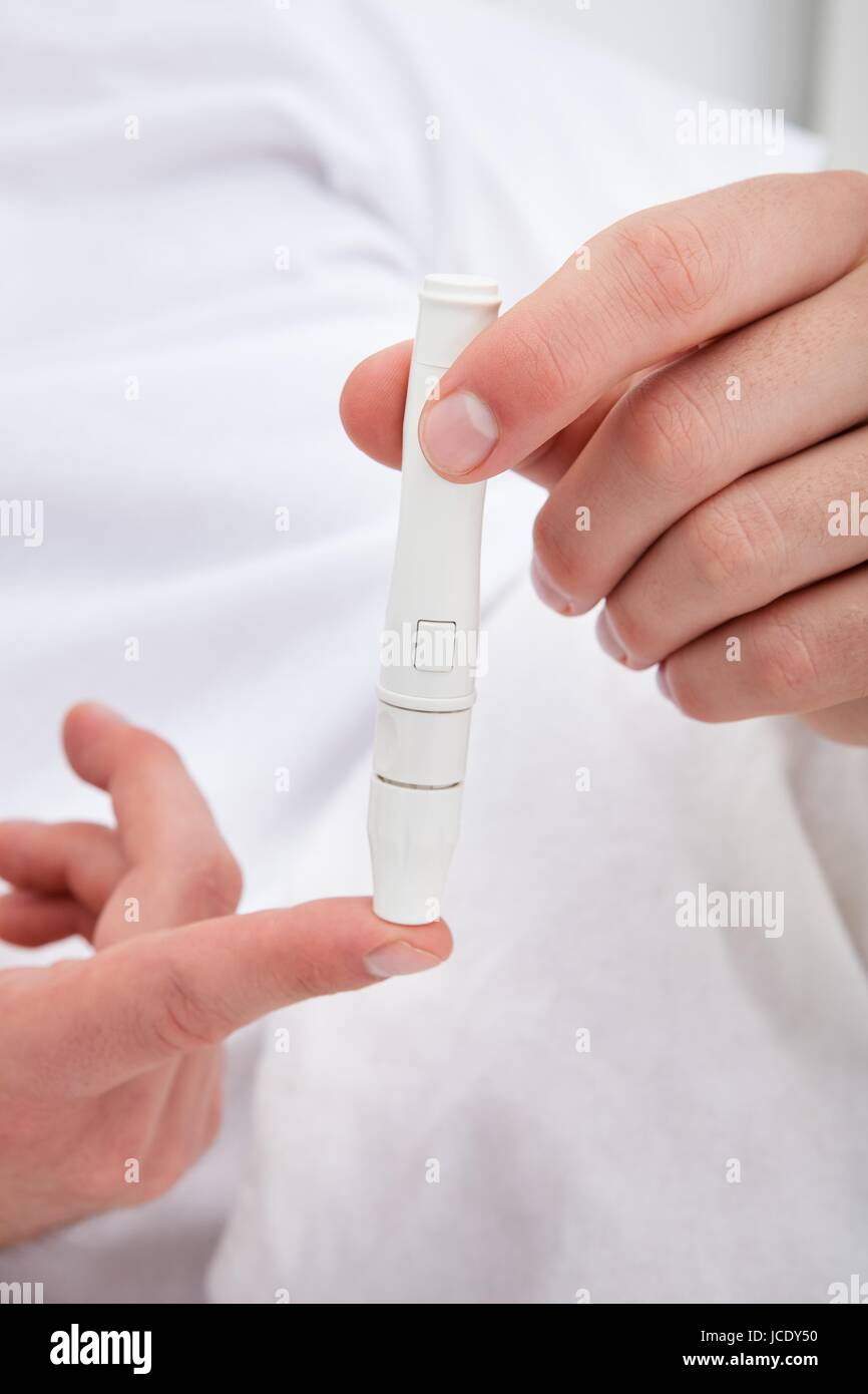 Finger pressure gauge hi-res stock photography and images - Alamy