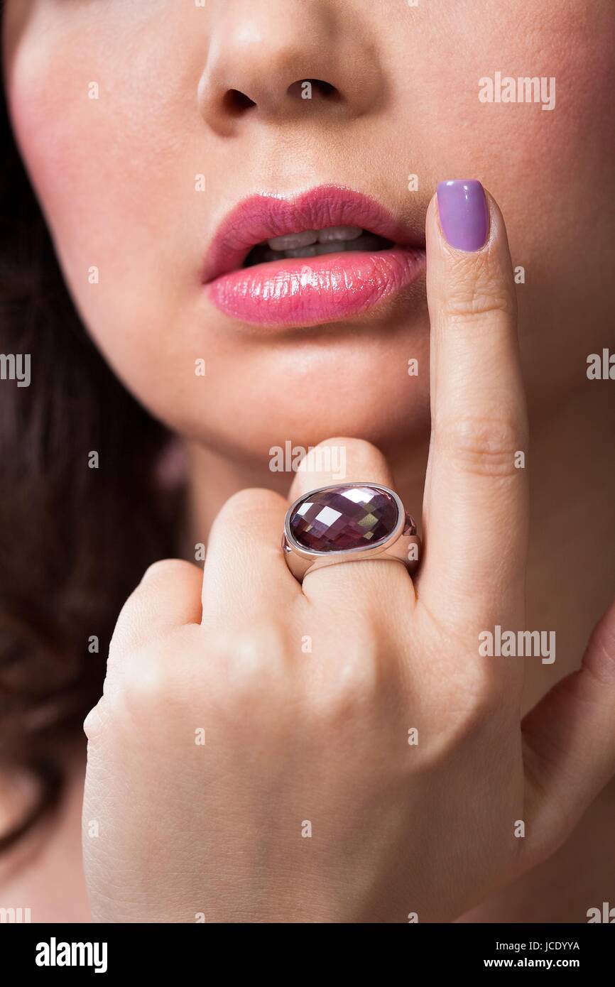 Pink lips diamond hi-res stock photography and images - Alamy