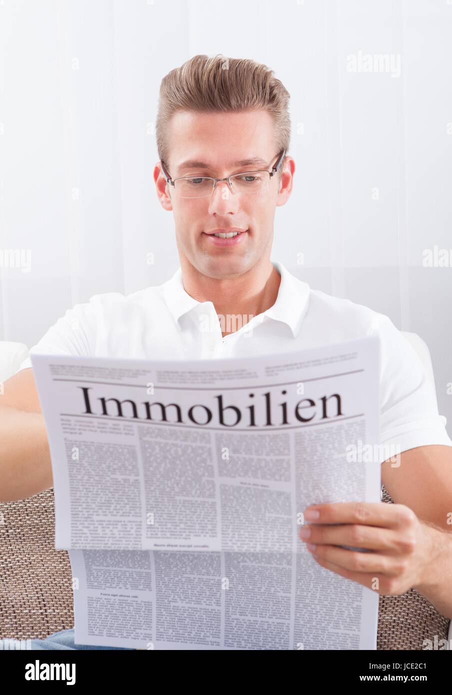 sheet of paper paper Stock Photo - Alamy