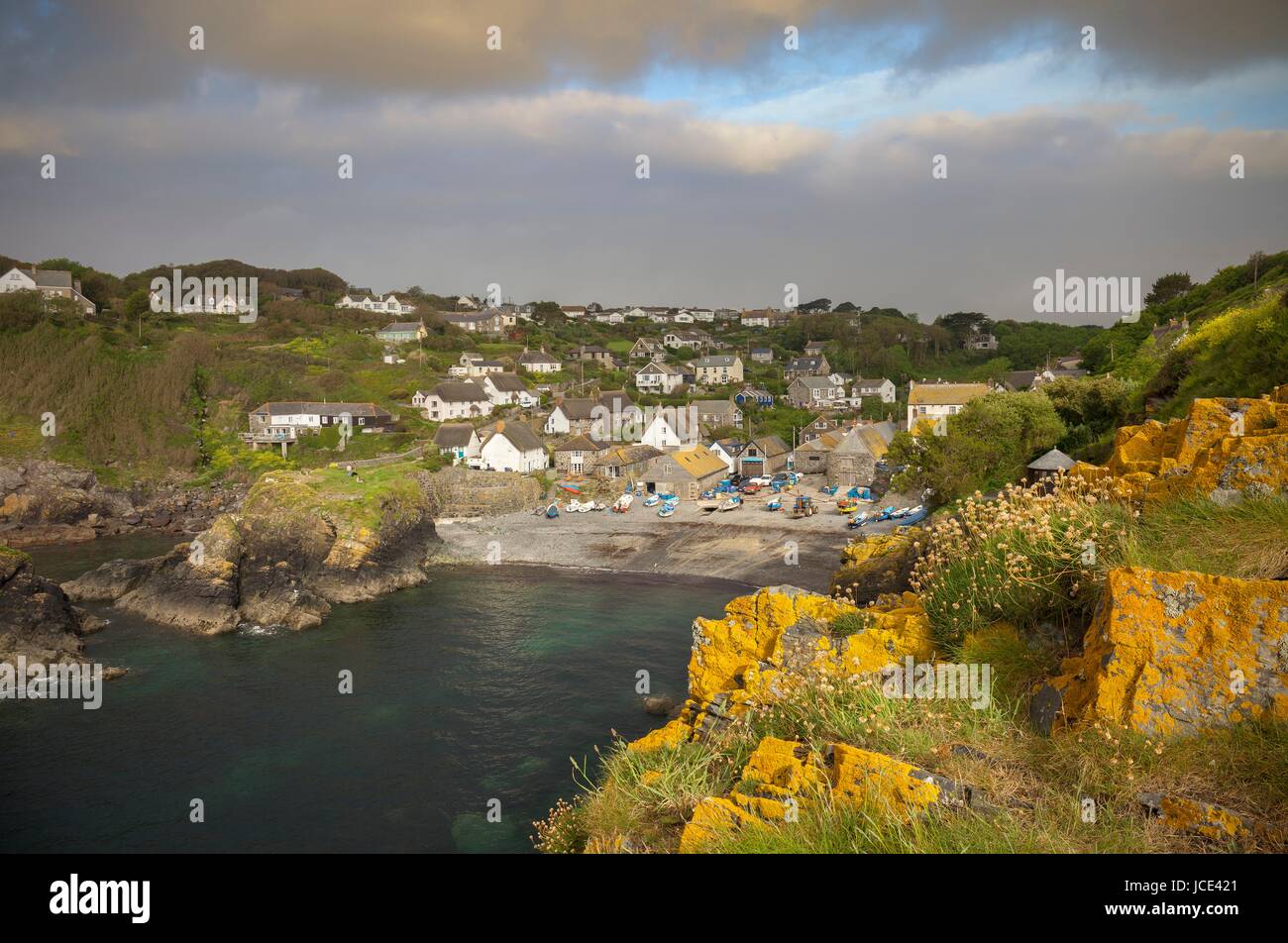 Cadgwith Cove, Cornwall, England Stock Photo - Alamy