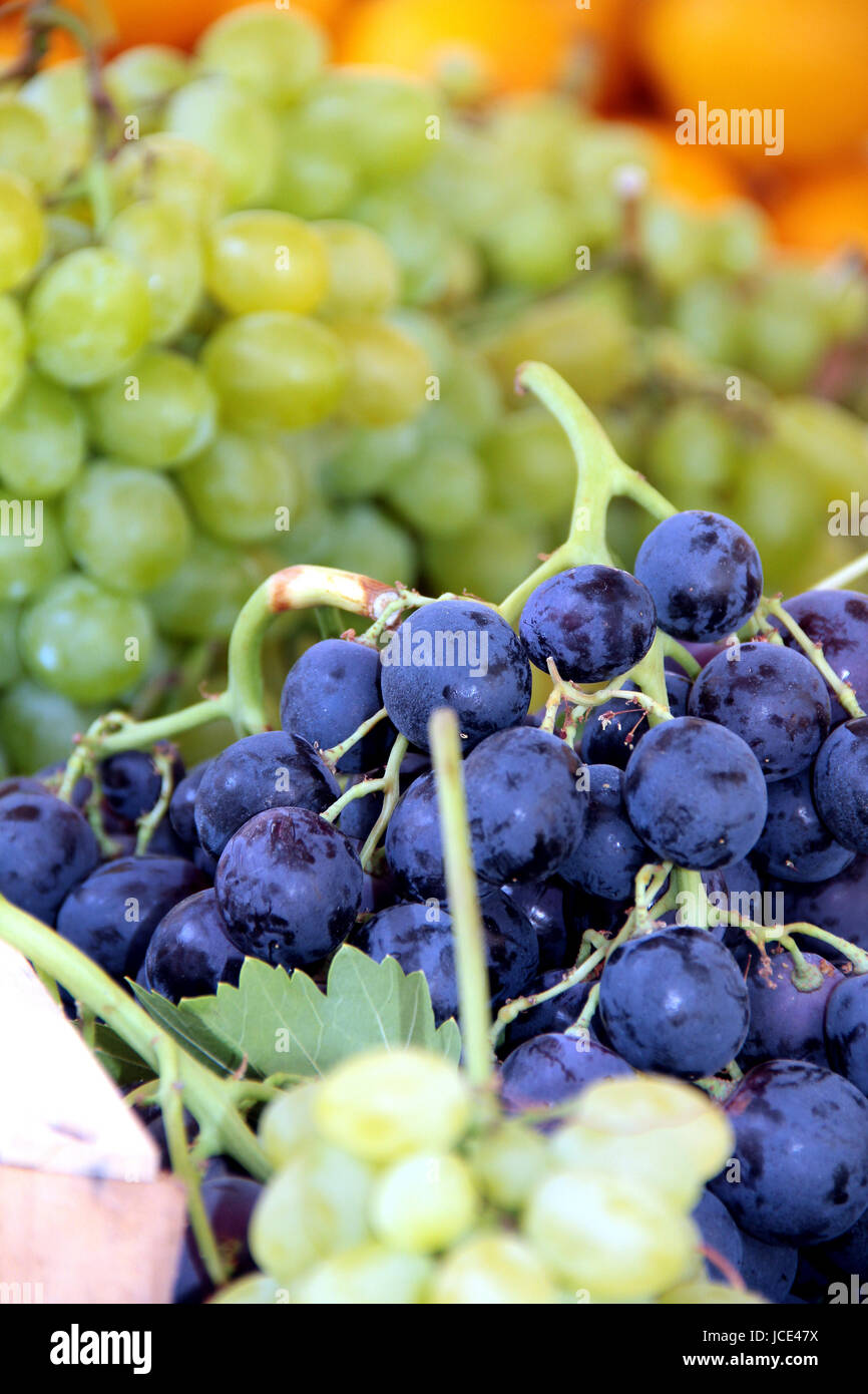 Vatican market hi-res stock photography and images - Alamy