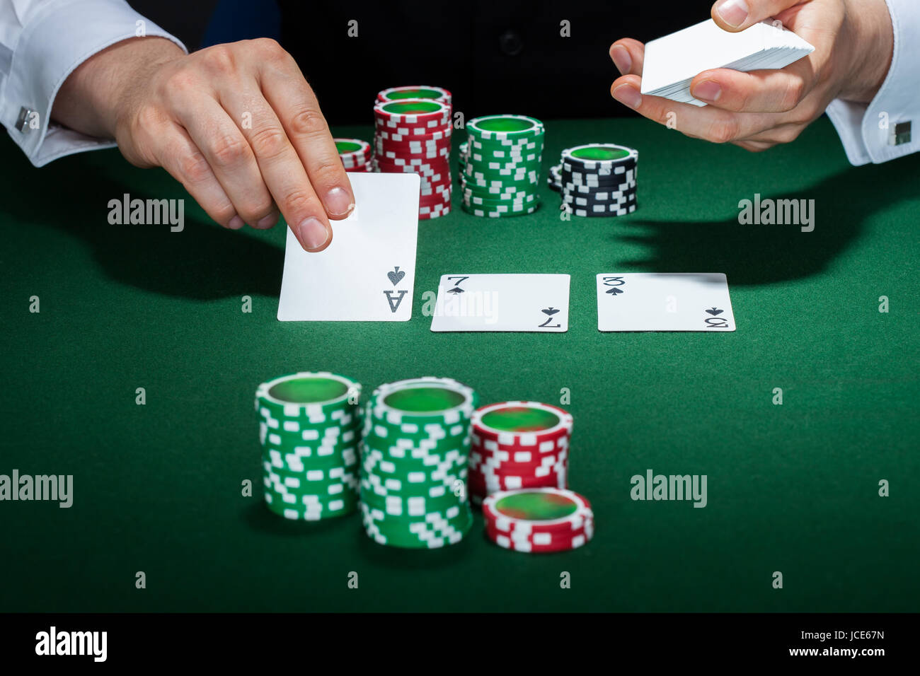 Professional croupier table playing hi-res stock photography and images ...