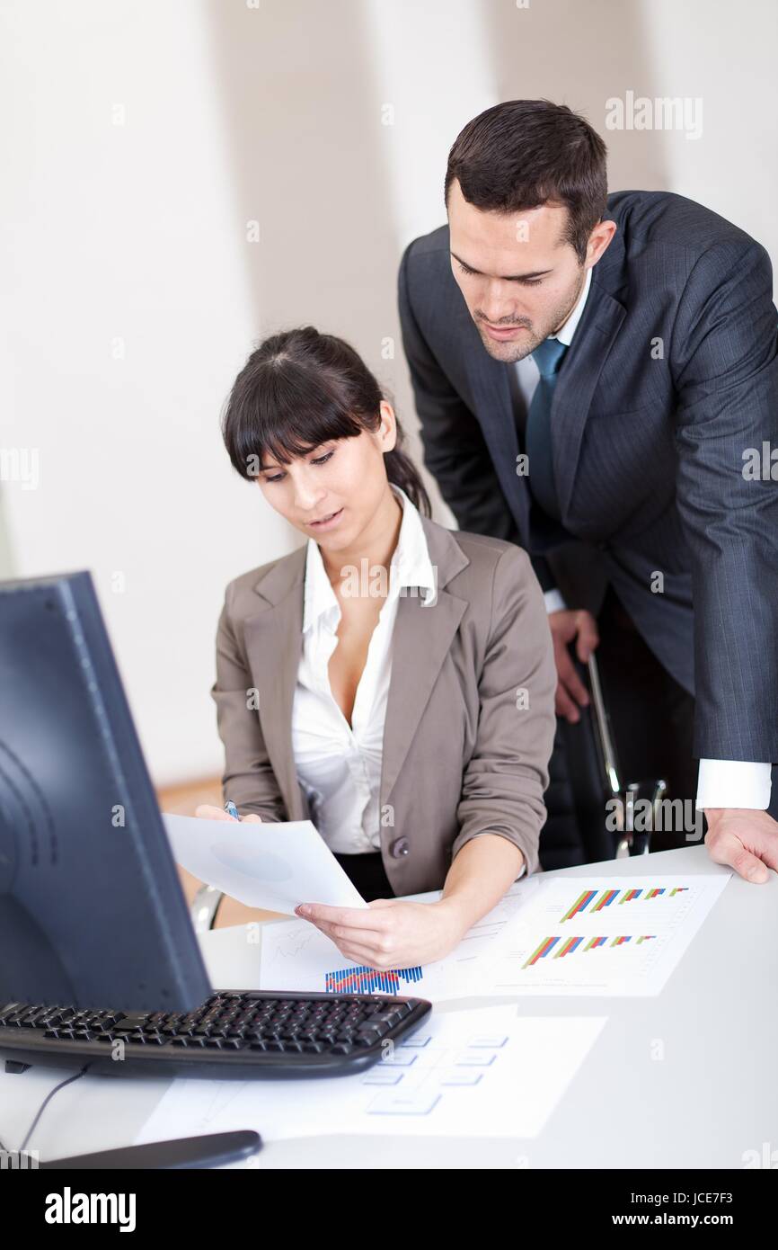 deal business transaction Stock Photo - Alamy