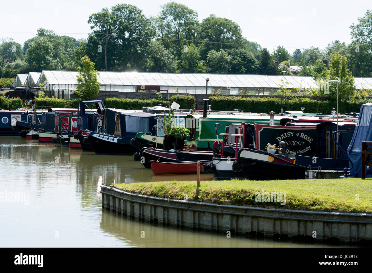 Narrowboats canal marina moorings hi-res stock photography and images ...