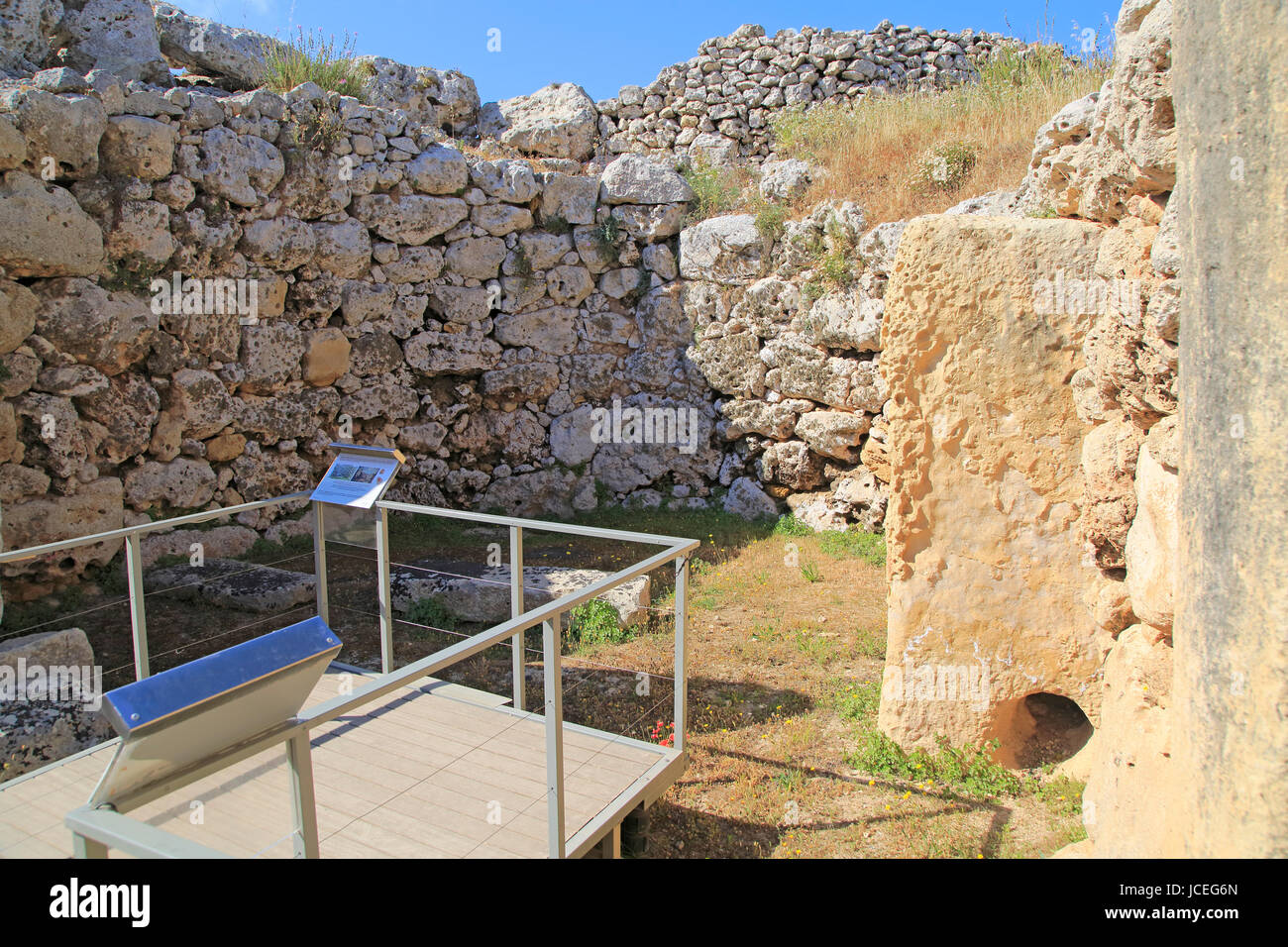 Ggantija neolithic megalithic 5500 years old prehistoric temple complex ...