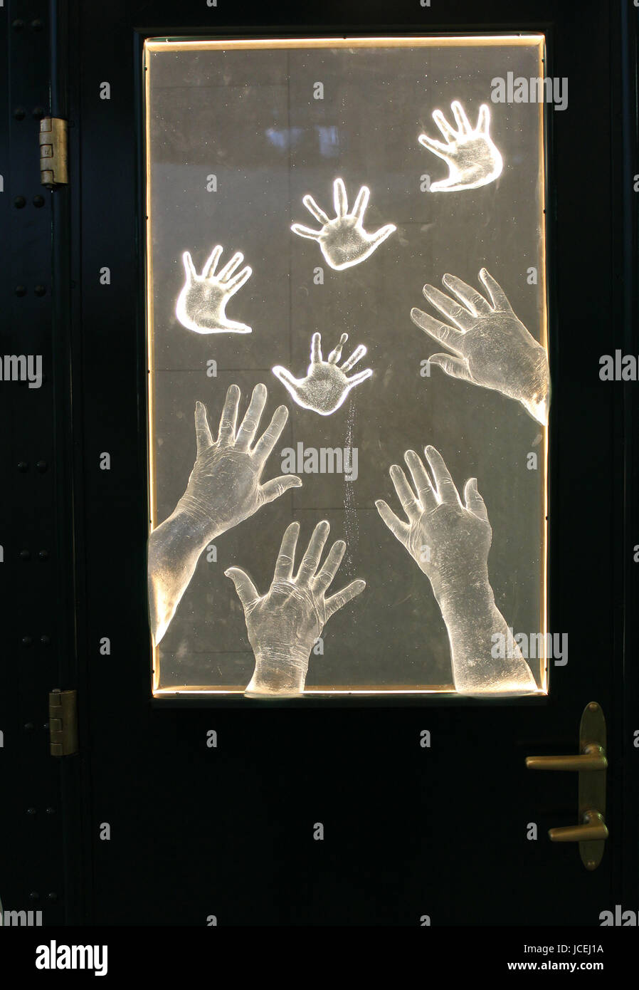 the Farewell Memorial, Winton children Stock Photo - Alamy