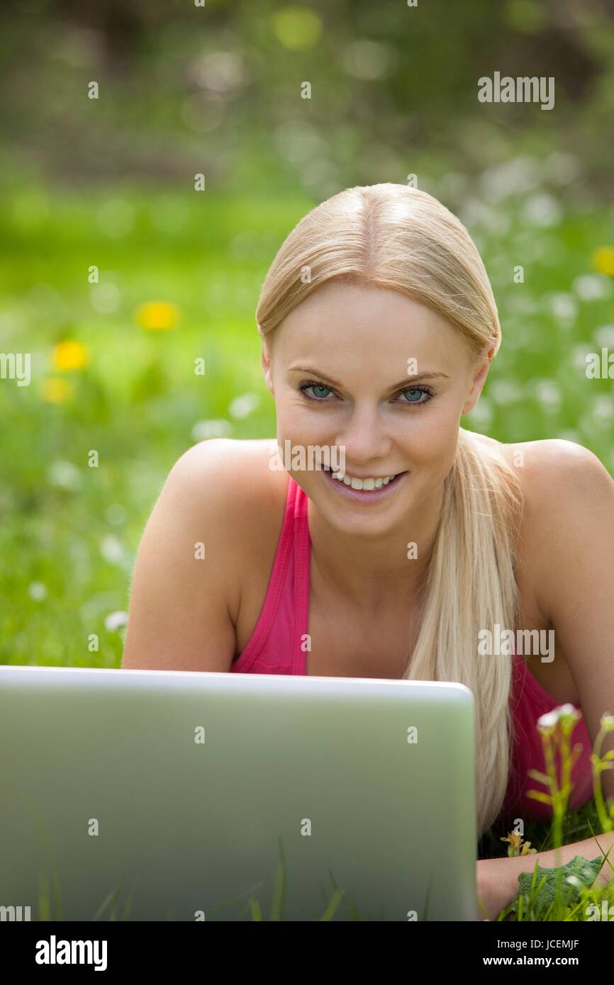 deal business transaction Stock Photo - Alamy