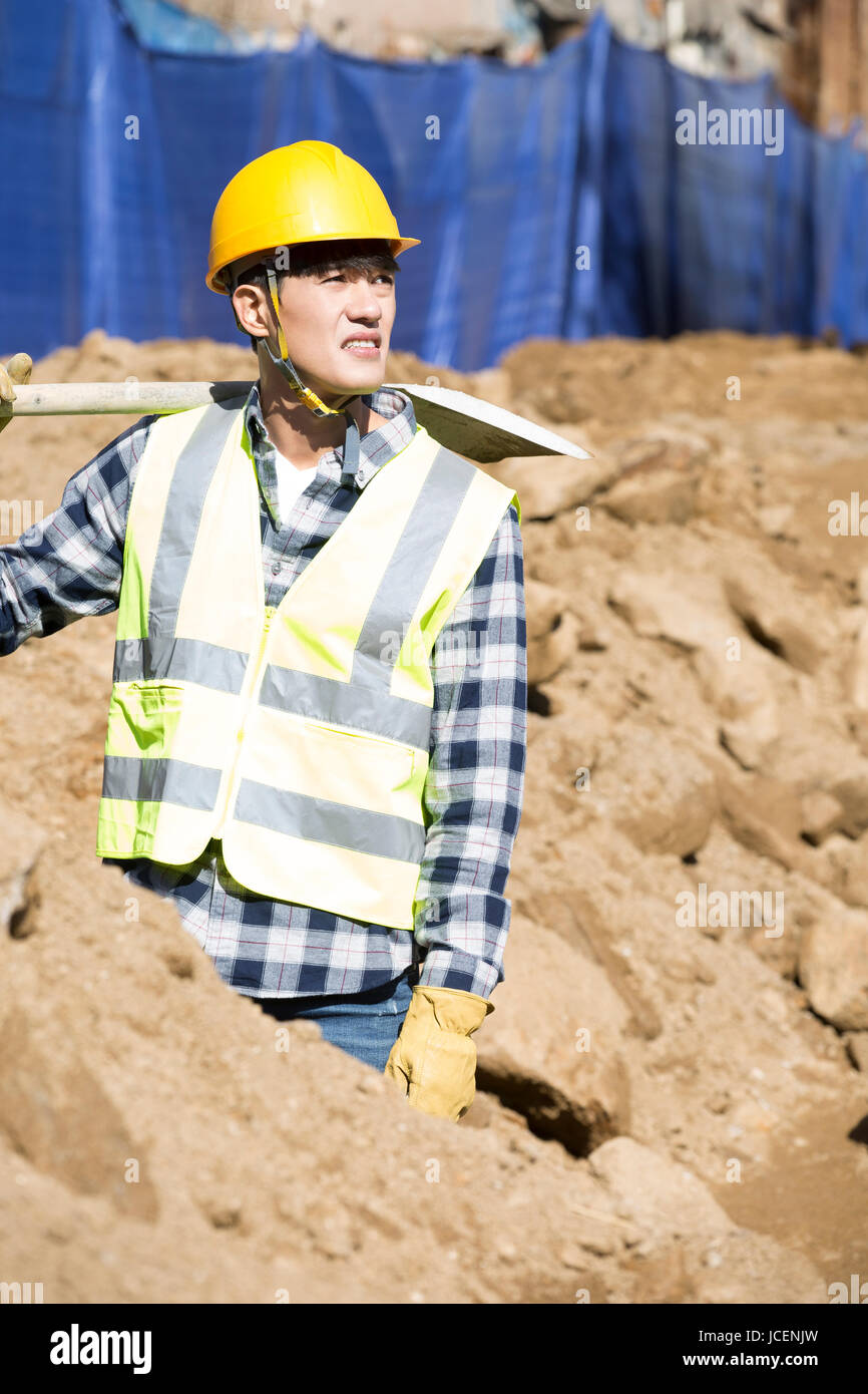 Male construction worker Stock Photo - Alamy