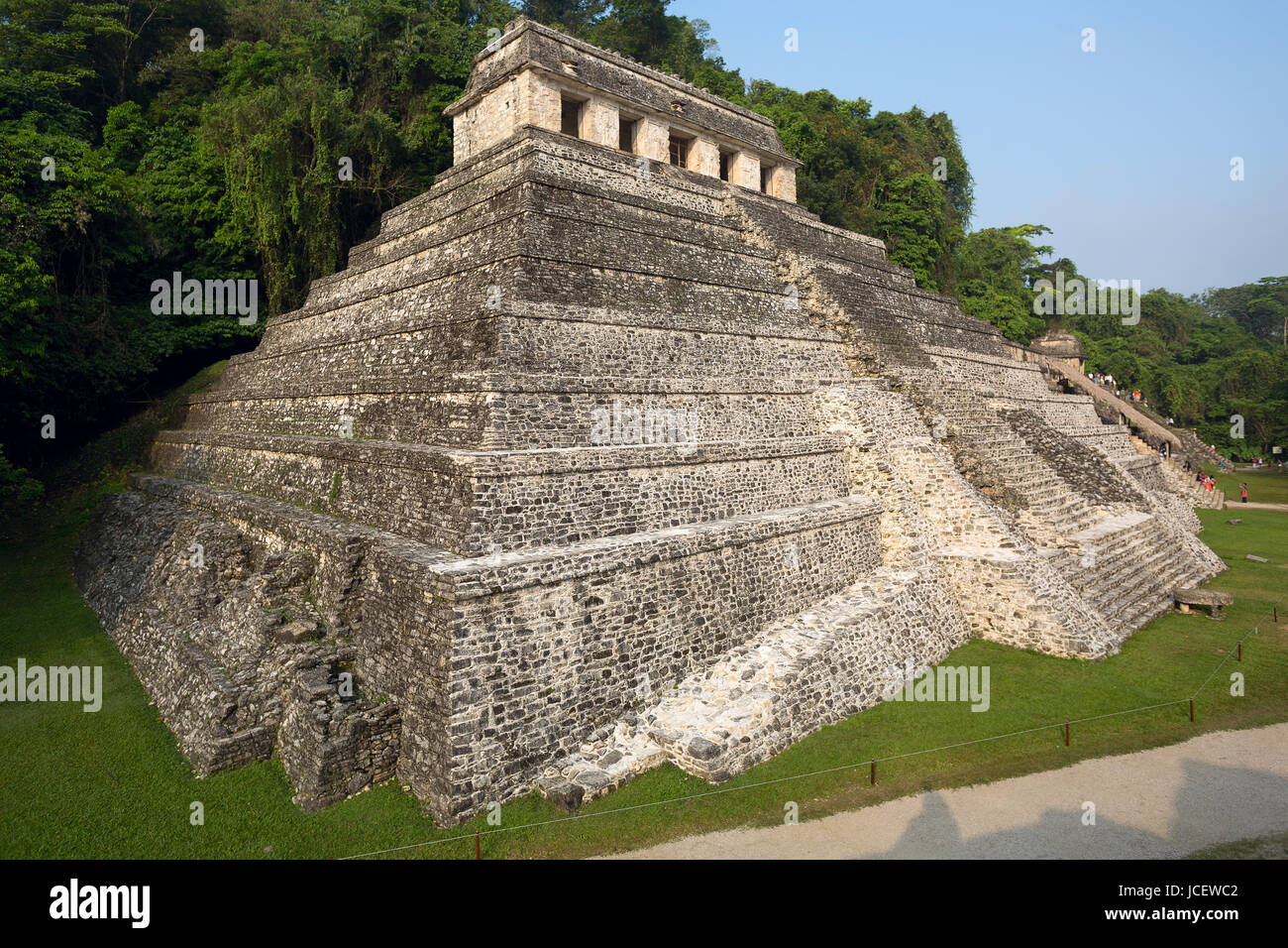 the Mayan Temple of Inscriptions in Palenque, Mexico Stock Photo - Alamy