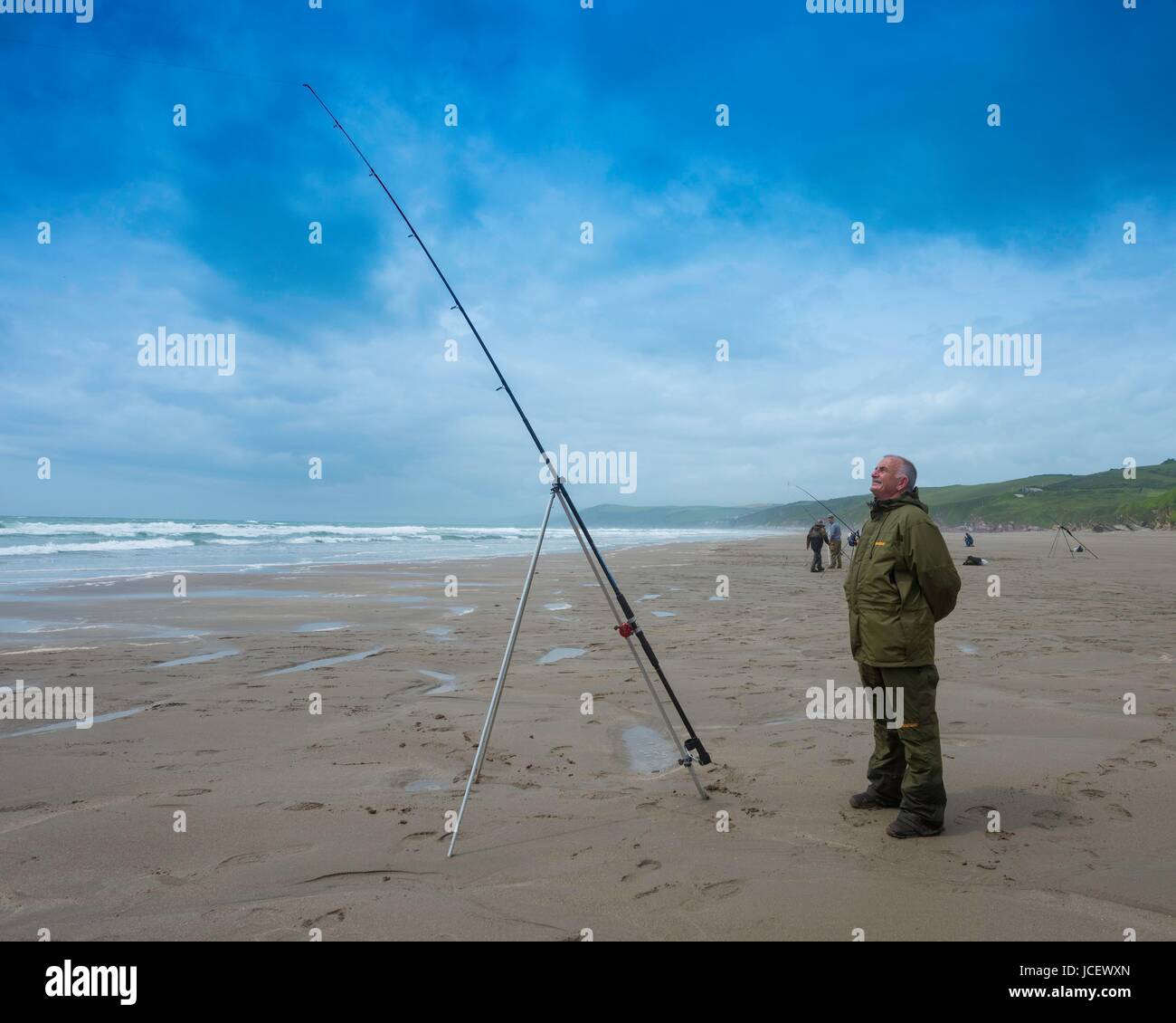 Cornwall angling beach hi-res stock photography and images - Alamy