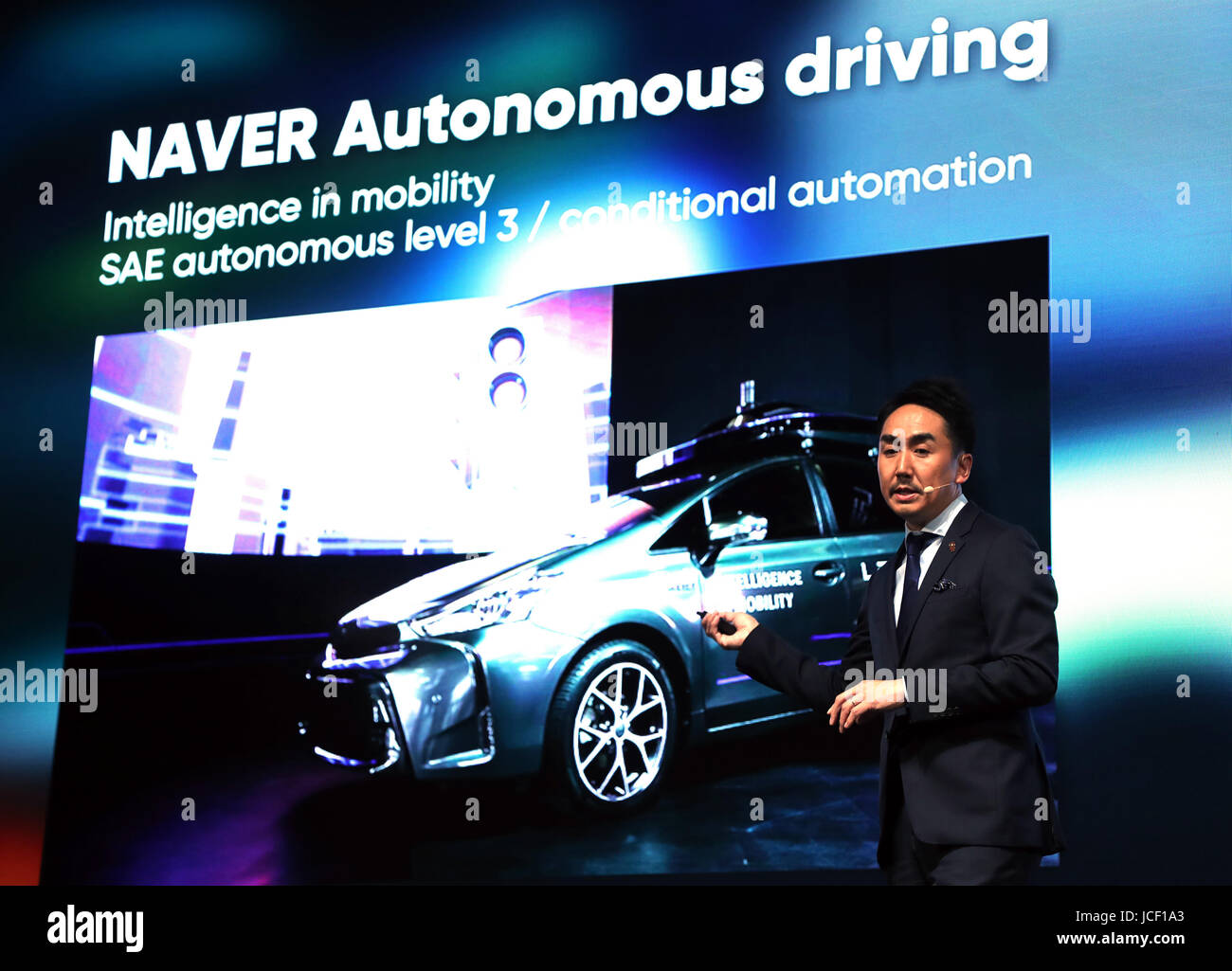 Tokyo, Japan. 15th June, 2017. Japan's SNS giant LINE president Takeshi ...