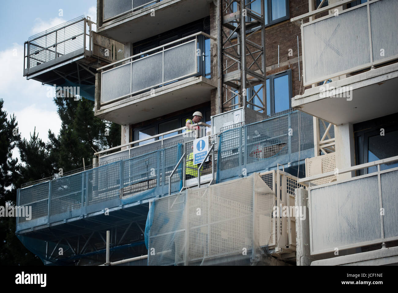 Flammable cladding hi-res stock photography and images - Alamy