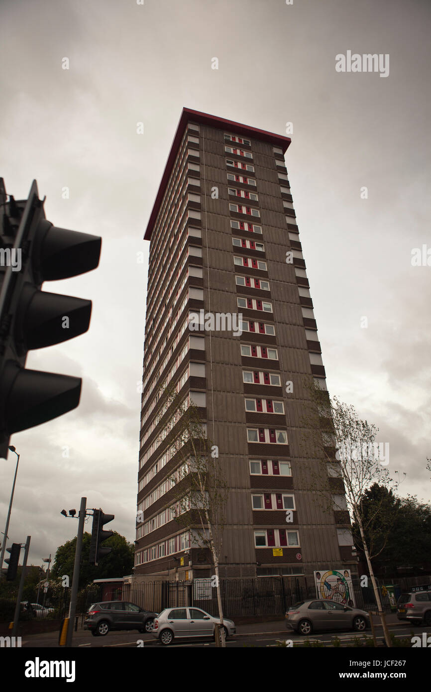Divis tower block hi-res stock photography and images - Alamy