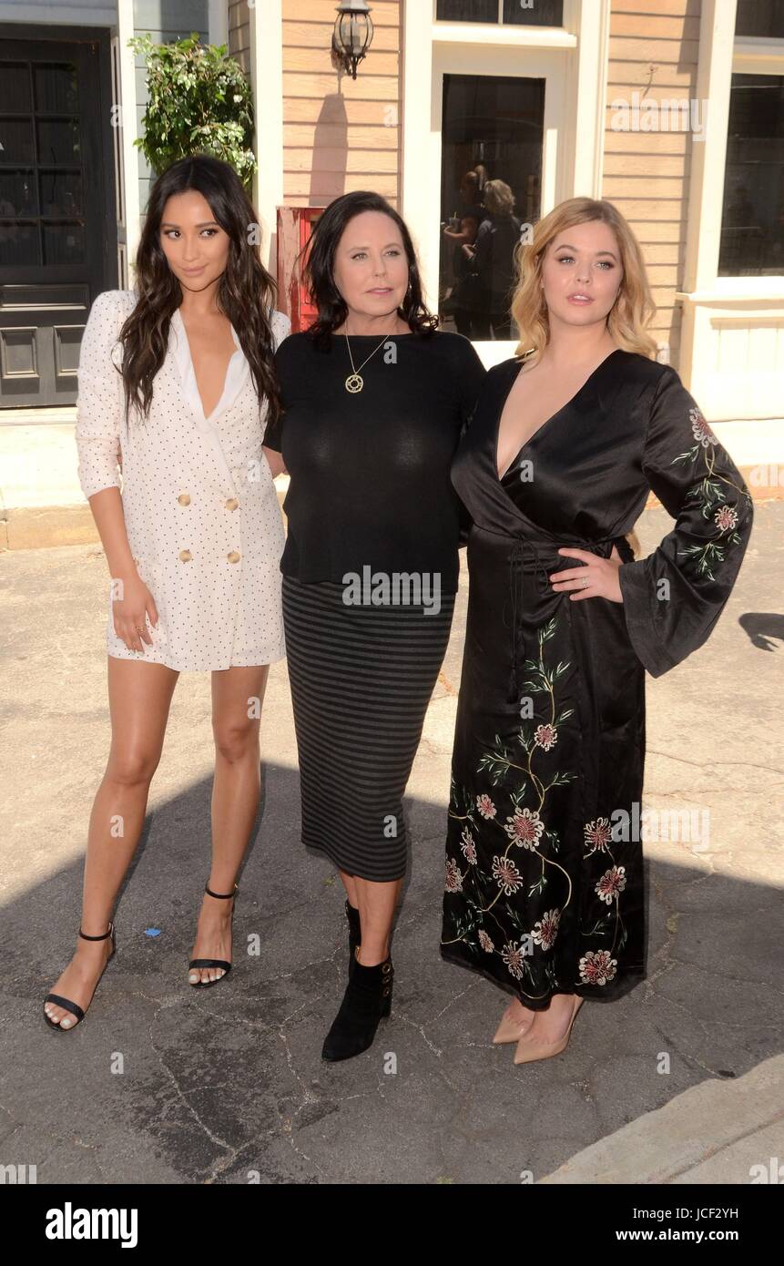 Shay Mitchell, I. Marlene King, Sasha Pieterse at arrivals for Pretty ...