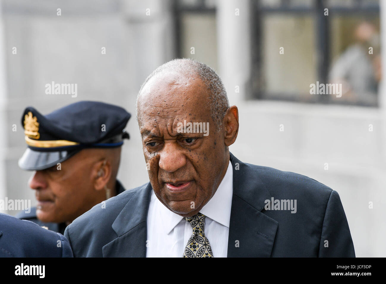 Norristown, Pennsylvania, USA. 15th June, 2017. BILL COSBY, walks up to ...