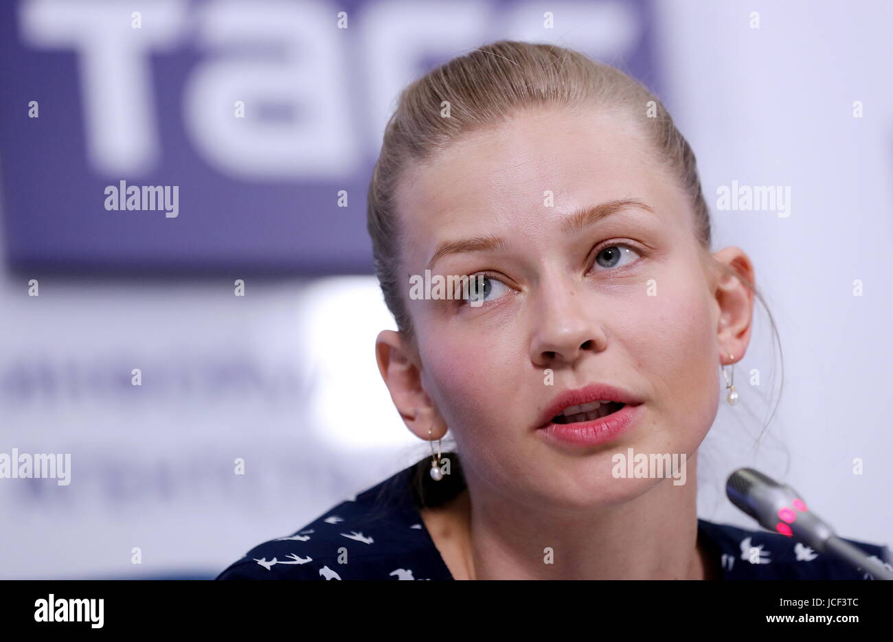 Yulia Peresild High Resolution Stock Photography and Images - Alamy