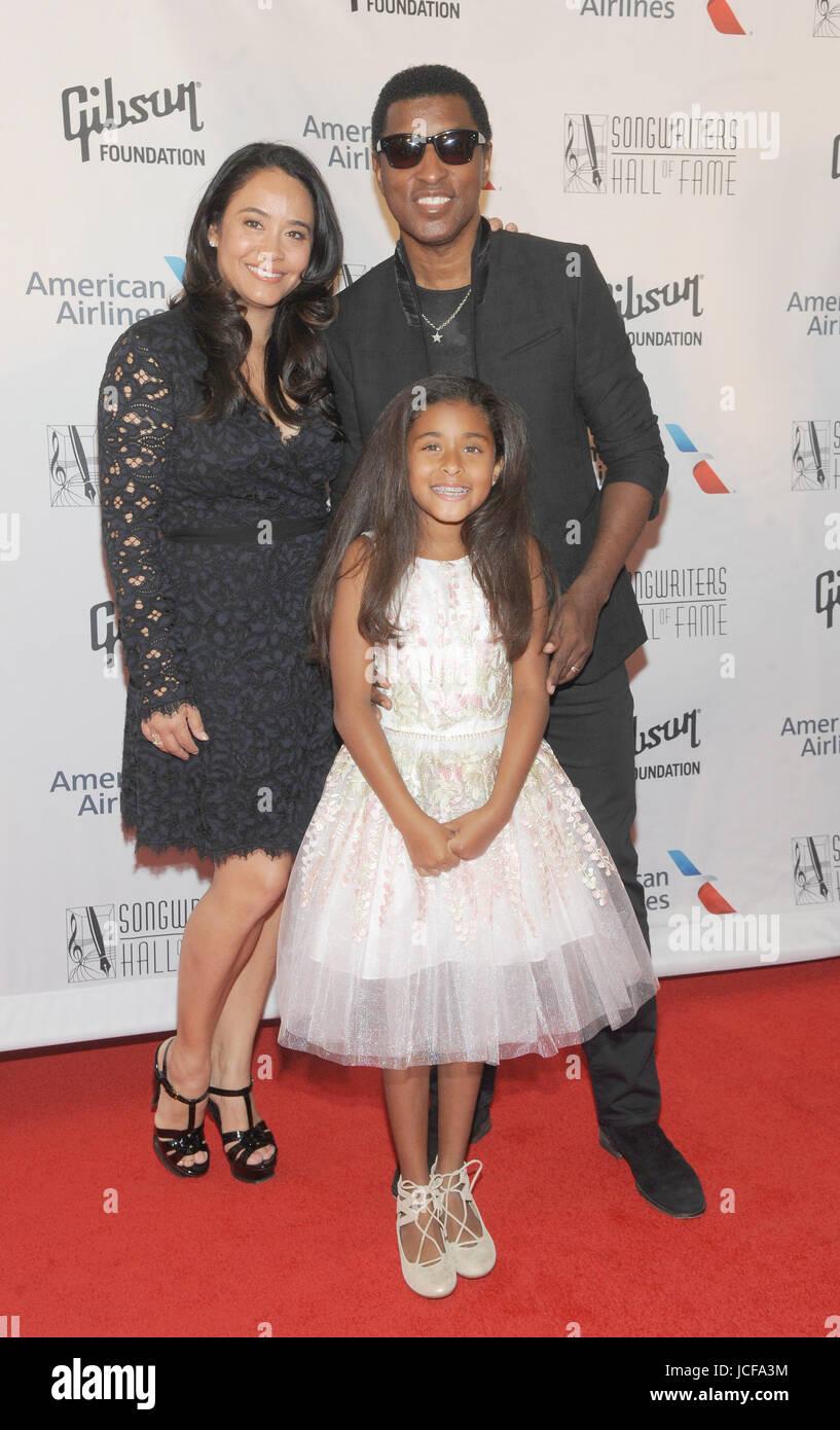 Edmonds city hall hi-res stock photography and images - Alamy