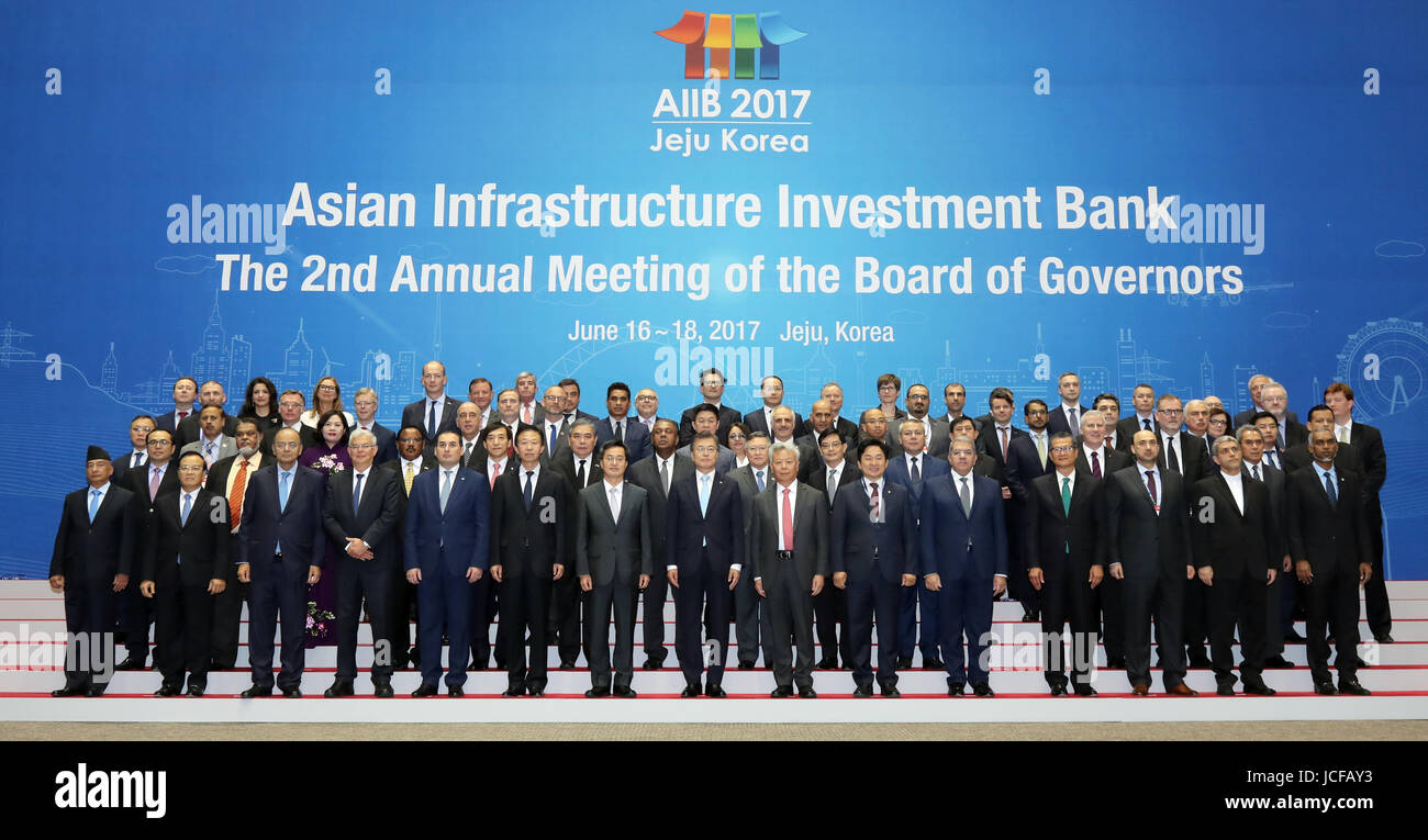 AIIB meeting opens Participants pose during the opening ceremony of the second annual meeting of ...