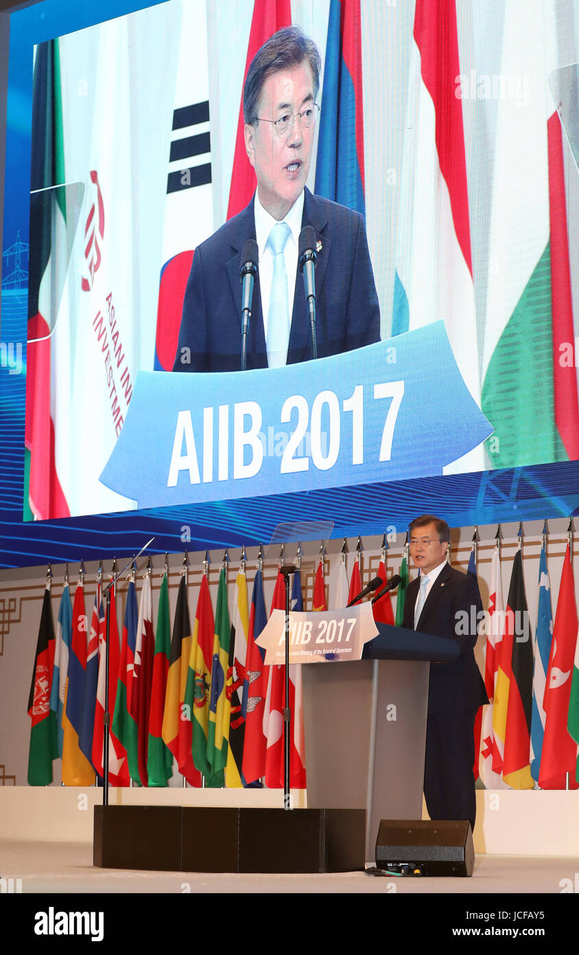 AIIB meeting opens South Korean President Moon Jae-in delivers a ...