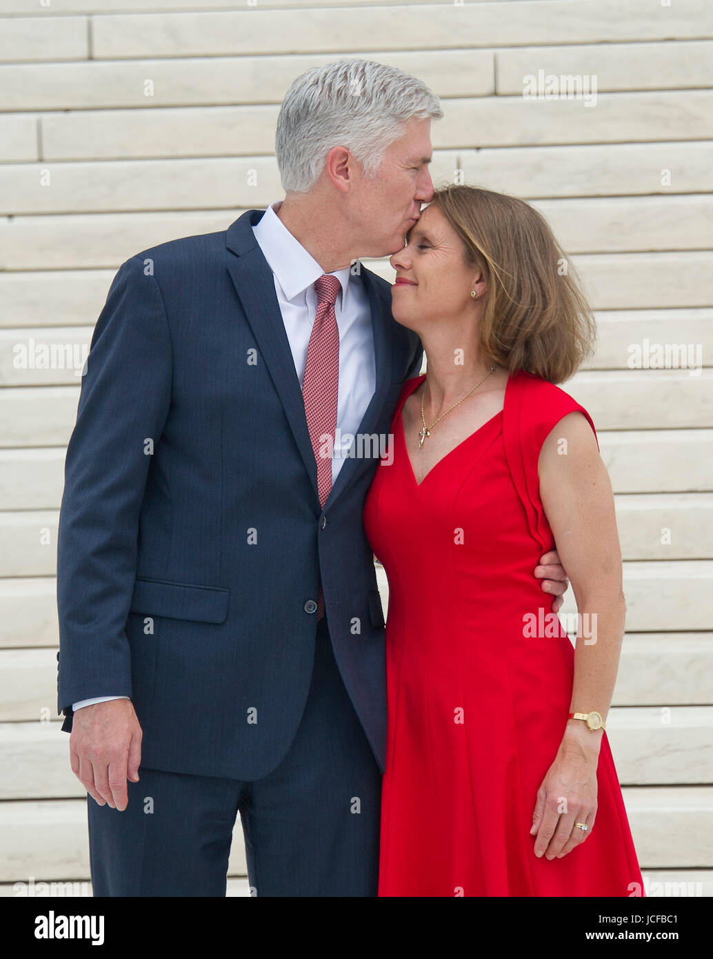 Neil gorsuch wife marie louise hi-res stock photography and images - Alamy