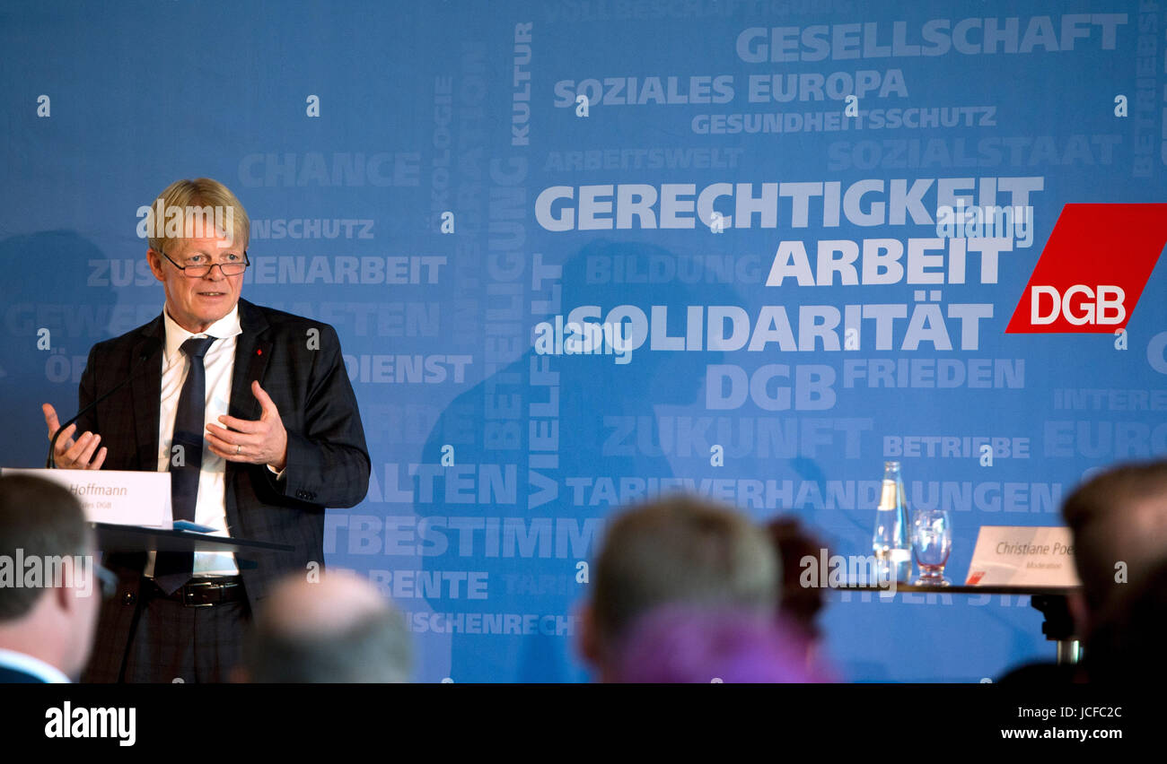 The chairman of the German Trade Union Confederation, Rainer Hoffman ...