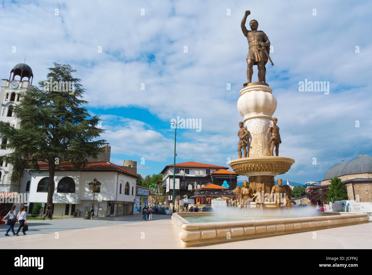 Statue sculpture skopje macedonia hi-res stock photography and images ...