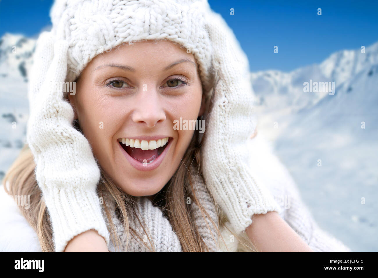 Beautiful young woman wearing woolen clothes Stock Photo - Alamy