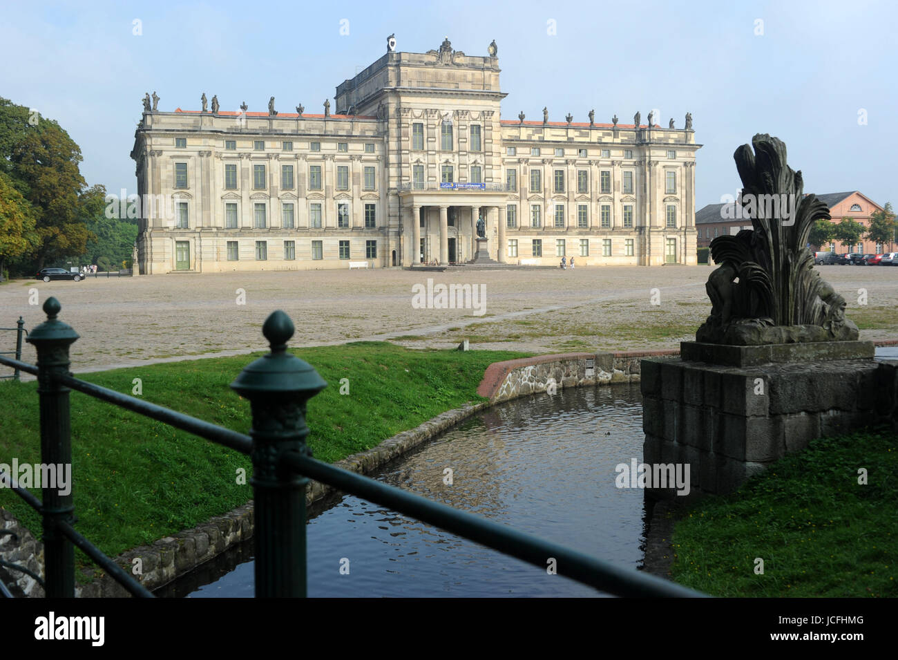 Ludwigslust schloss hi-res stock photography and images - Alamy
