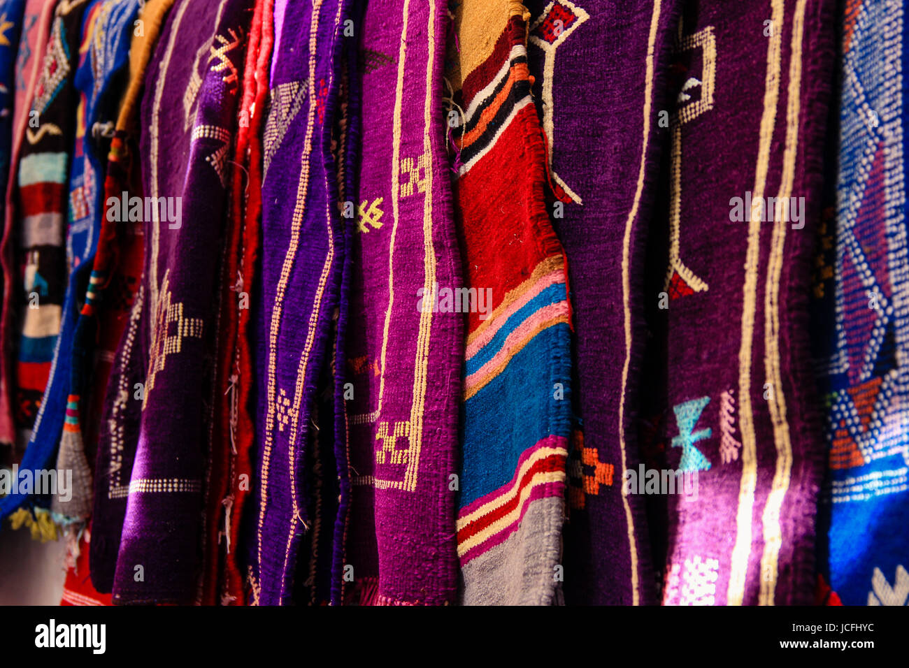 Bedouin weaving hi-res stock photography and images - Alamy